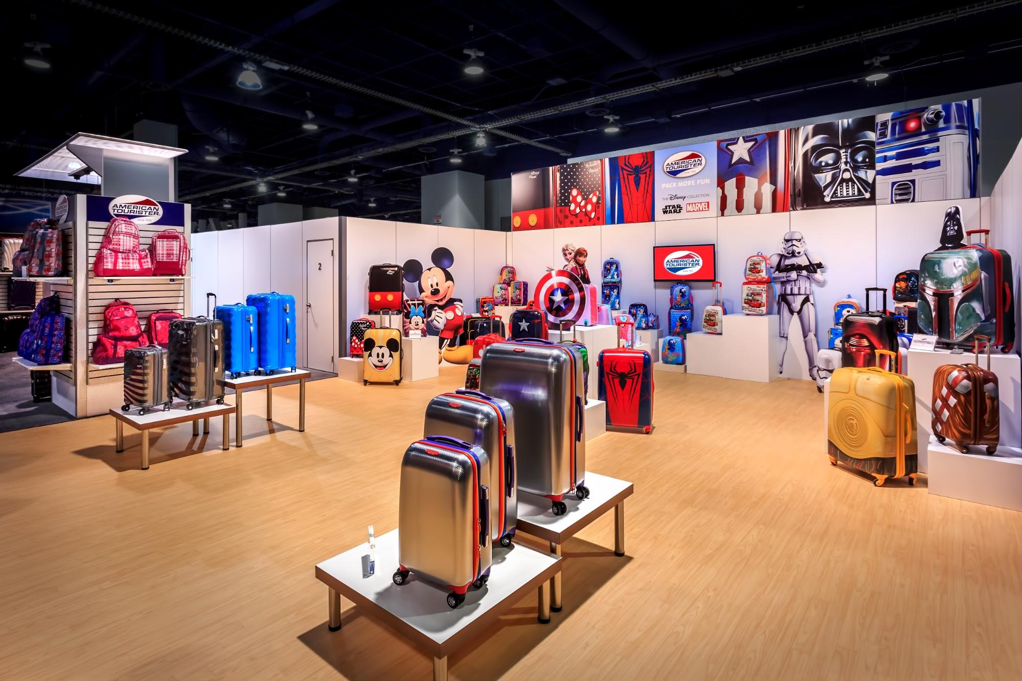 What Is Environmental Graphic Design? Definition, Examples, & Best ...